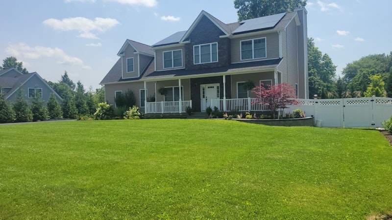Better than NEW CONSTRUCTION! - 14 ROBALENE DR Private House, Goshen NY